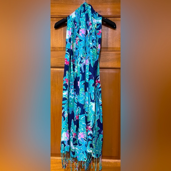 Lilly Pulitzer | Accessories | Lilly Pulitzer Scarf | Poshmark